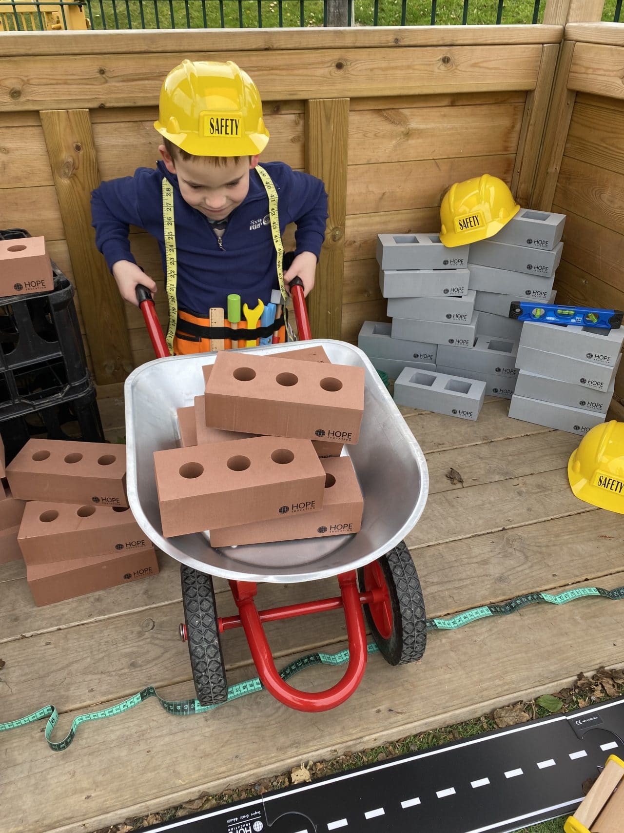 Outdoor construction play for early years - Hope Blog