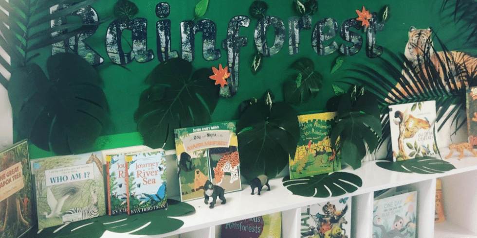 How to create Your own classroom displays with the display lady