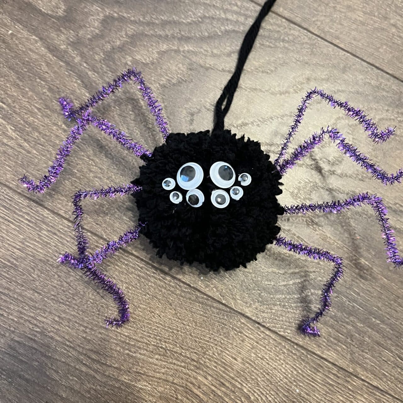 Halloween Craft - Pom-Pom Spiders - Hope Blog